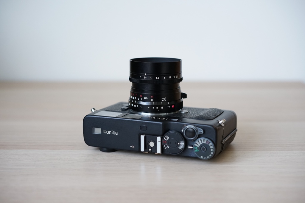 Konica Hexar RF Revisé + Voigtlander ULTRON 28mm f2 | AnalogRepair