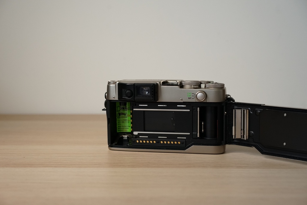 Contax G2 + Planar 45mm f2 Revisé | AnalogRepair